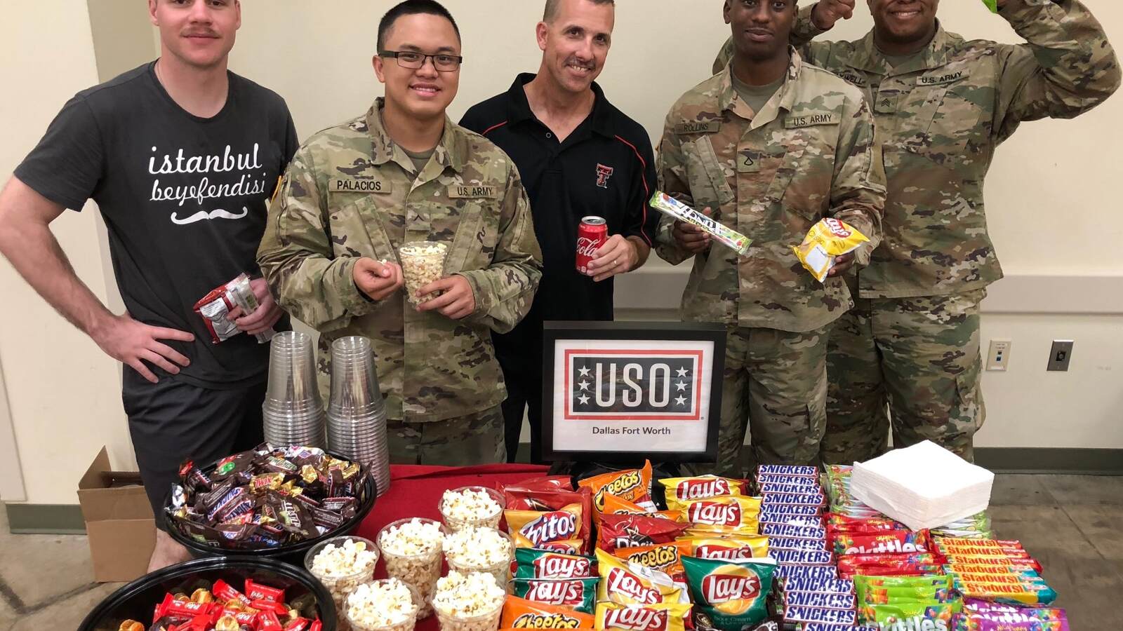 USO Dallas/Fort Worth